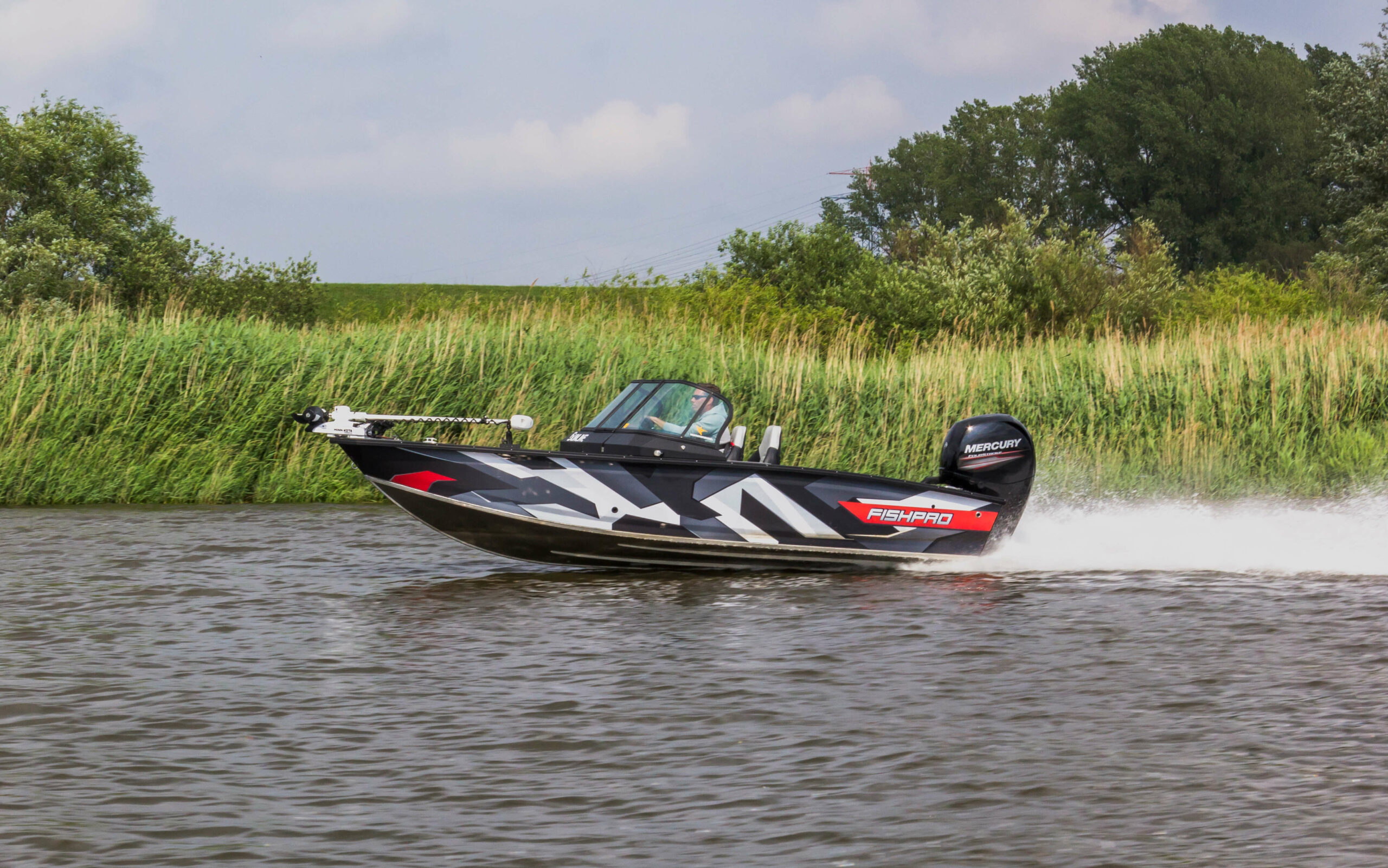 FISHPRO X7 - Laadukkaat VBOATS-alumiiniveneet jokaiseen tarpeeseen!